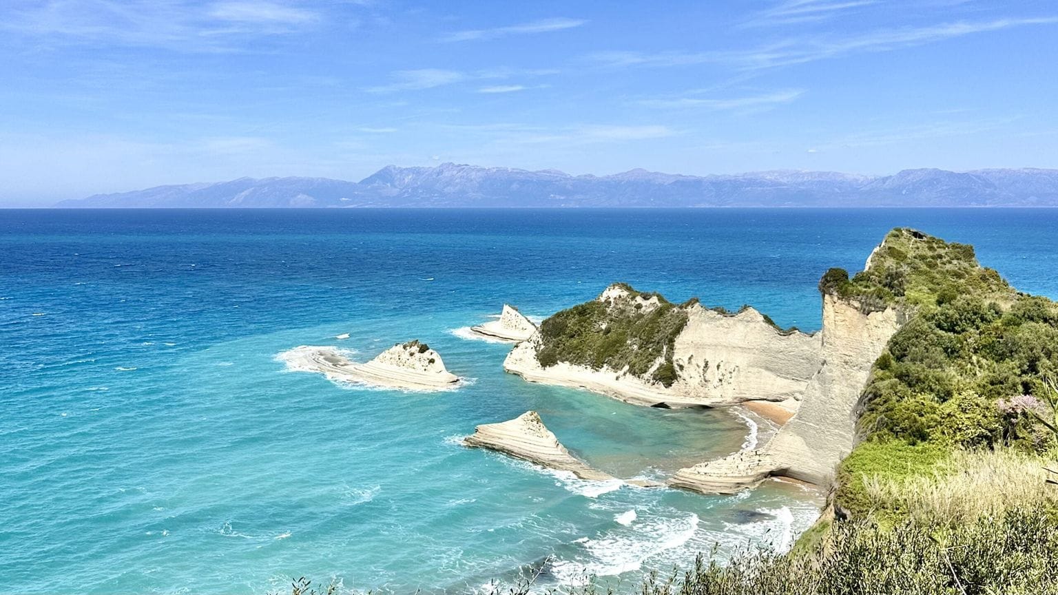 Exploring Corfu: Seasonal Tips for the Ideal Vacation