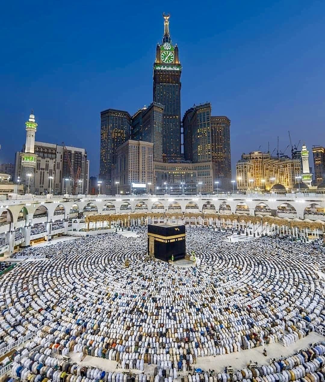 Top 20 tourist cities in the world: when is it better to go there?